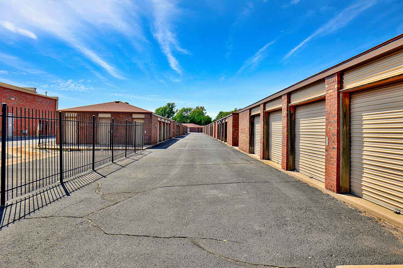Self Storage Units in Wichita, KS, on N Amidon Ave | KO Storage
