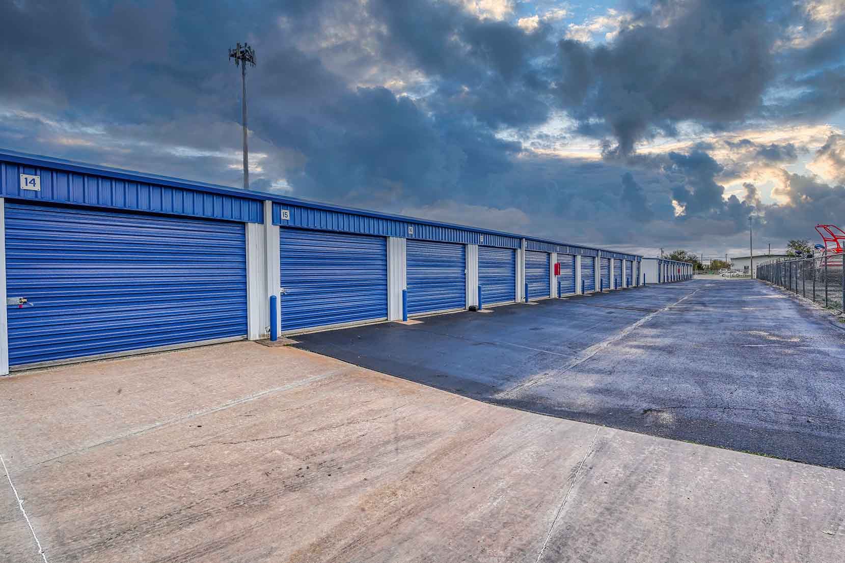 Secure Self Storage Units in Lawton | KO Storage