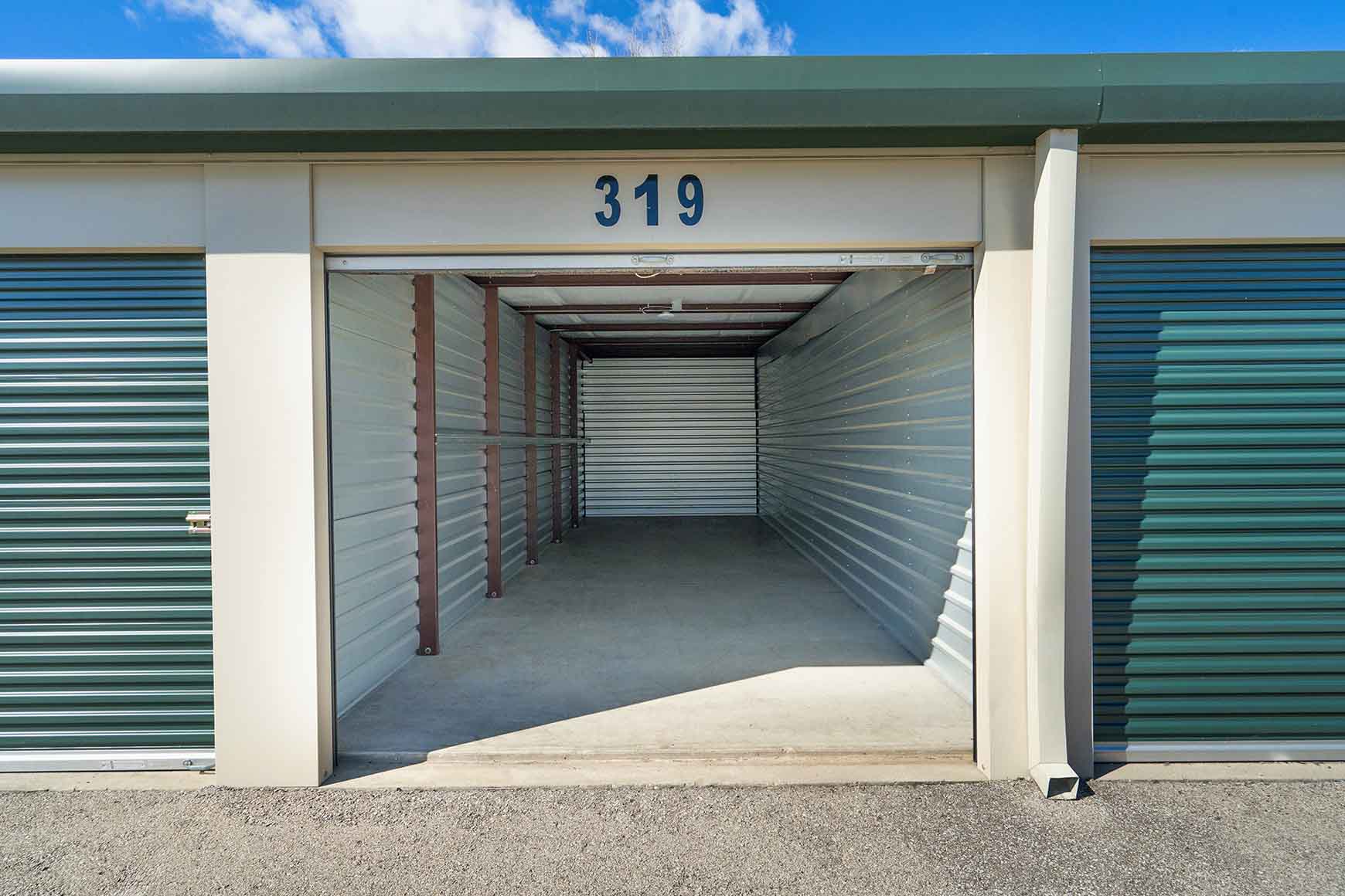 Self Storage Units in Louisville, KY, on National TPK | KO Storage